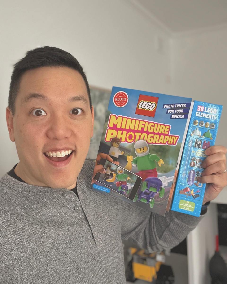 There’s a book now! LEGO: Minifigure Photography – Brick Pixels